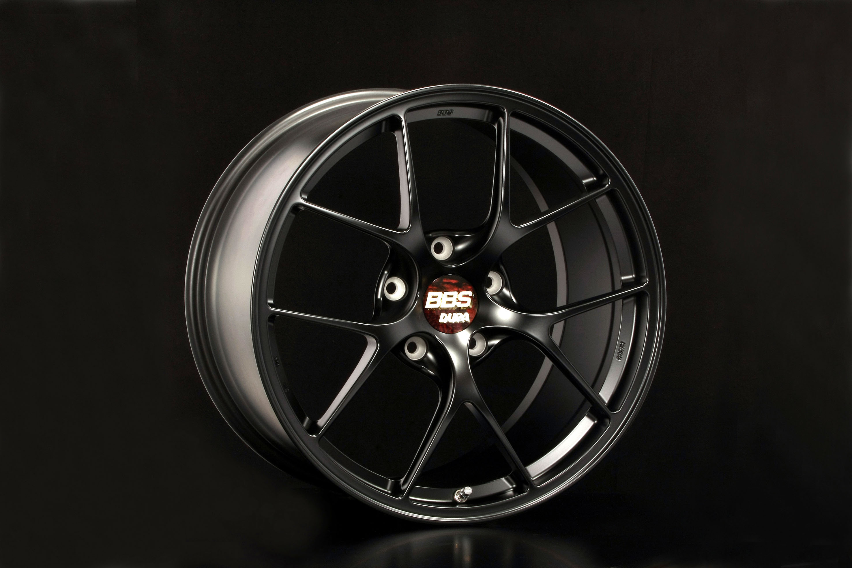 M2専用 BBS RI-D - 東京店石塚ブログ！BMW専門店Studie（スタディ）では、BMW全てのシリーズのカスタマイズ、ドレスアップ、車検、点検、オイル交換、タイヤ交換、BMWに関わる ...